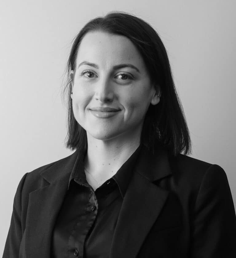 Stephanie Hunt - PAX Migration Agent Adelaide